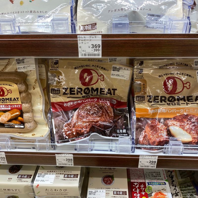 Eating healthy at Natural Lawson | City-Cost