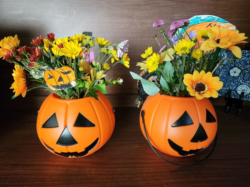 More easy Halloween crafts with kids using Daiso supplies | City-Cost